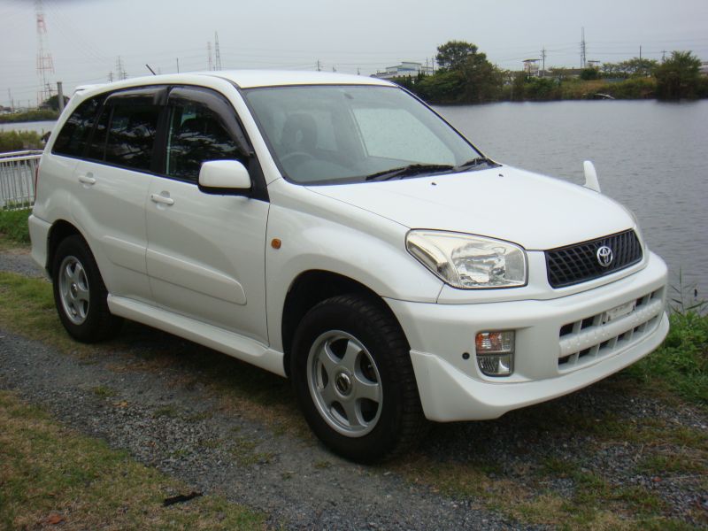 Toyota RAV4 J, 2000, used for sale