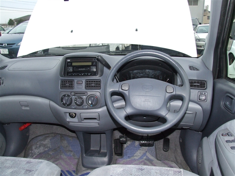 Toyota Raum C Package Elegant Edition, 1998, used for sale