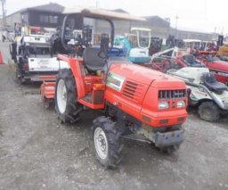 Used Tractors and industrial machinery for sale - Japan Partner